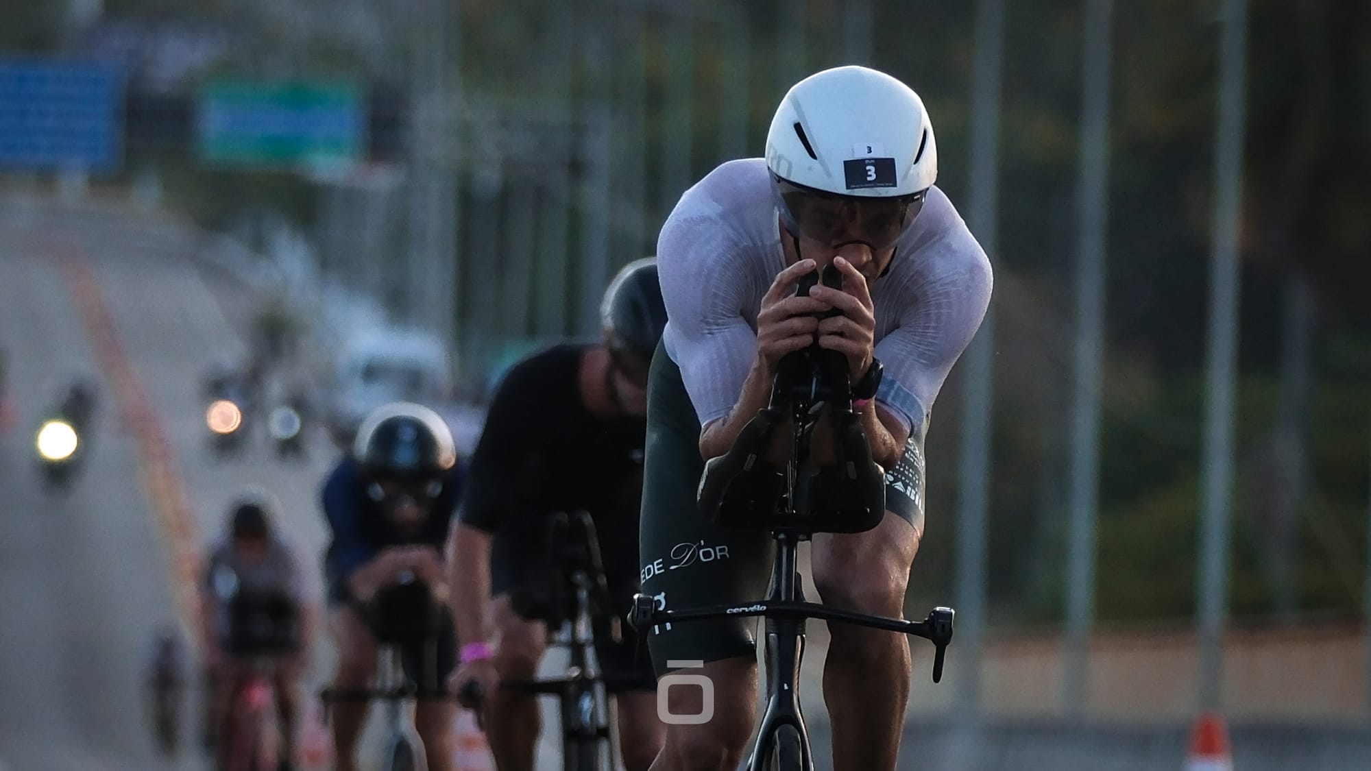 Toldi e Vittoria vencem IM70.3 Aracaju-Sergipe